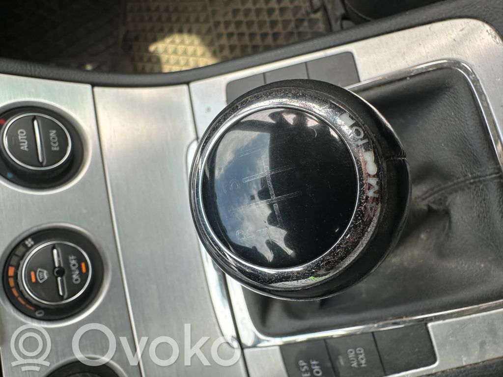 3C0807890A Volkswagen PASSAT B6 Support de montage de pare-chocs avant ...