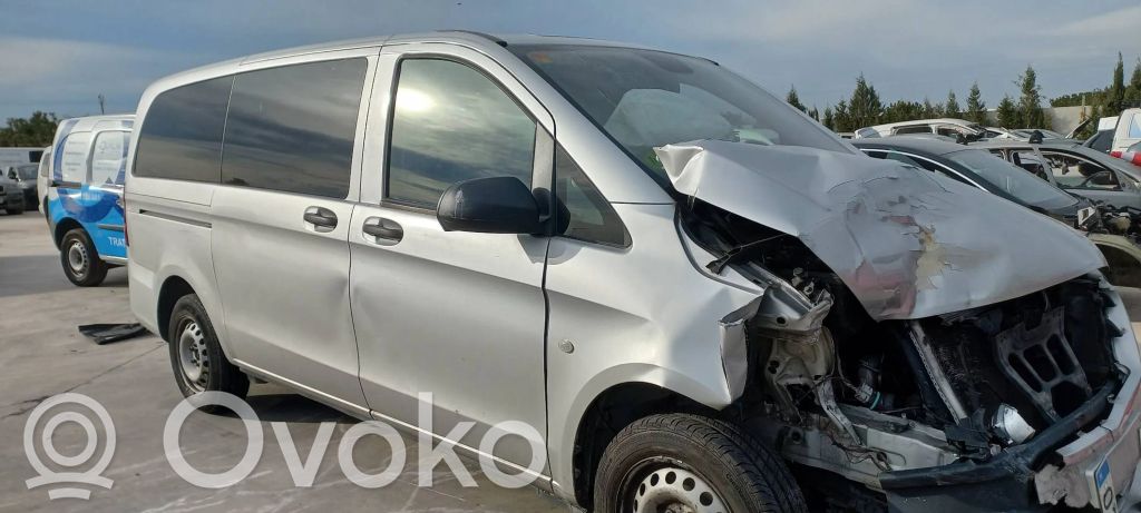 A4473301507 Mercedes-Benz Vito Viano W447 Triangle bras de suspension ...