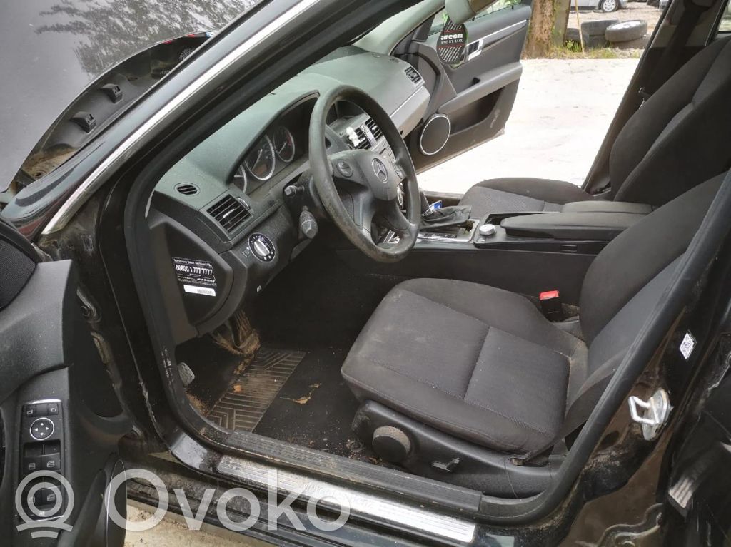 a2045403650 Mercedes-Benz C AMG W204 Boîte à fusibles, 68.50 € | OVOKO