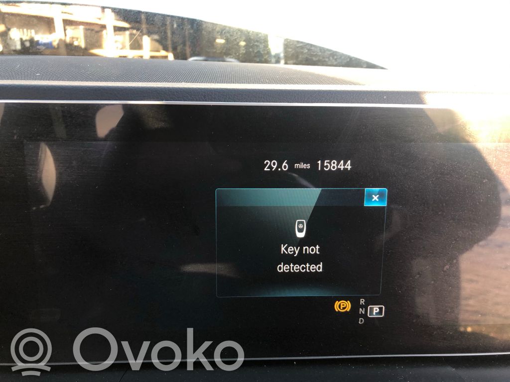 A1678311200 Mercedes-Benz GLE W167 Rivestimento del tergicristallo, 30. ...