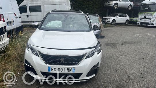 9824055880 Peugeot 3008 II Radiateur panneau supérieur d'admission d ...