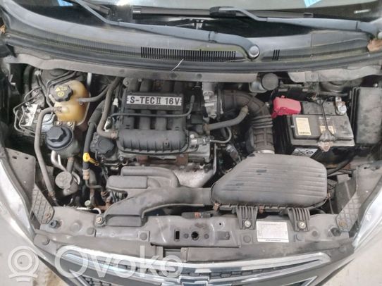 95270635 Chevrolet Spark Konepelti, 213,46 € | OVOKO