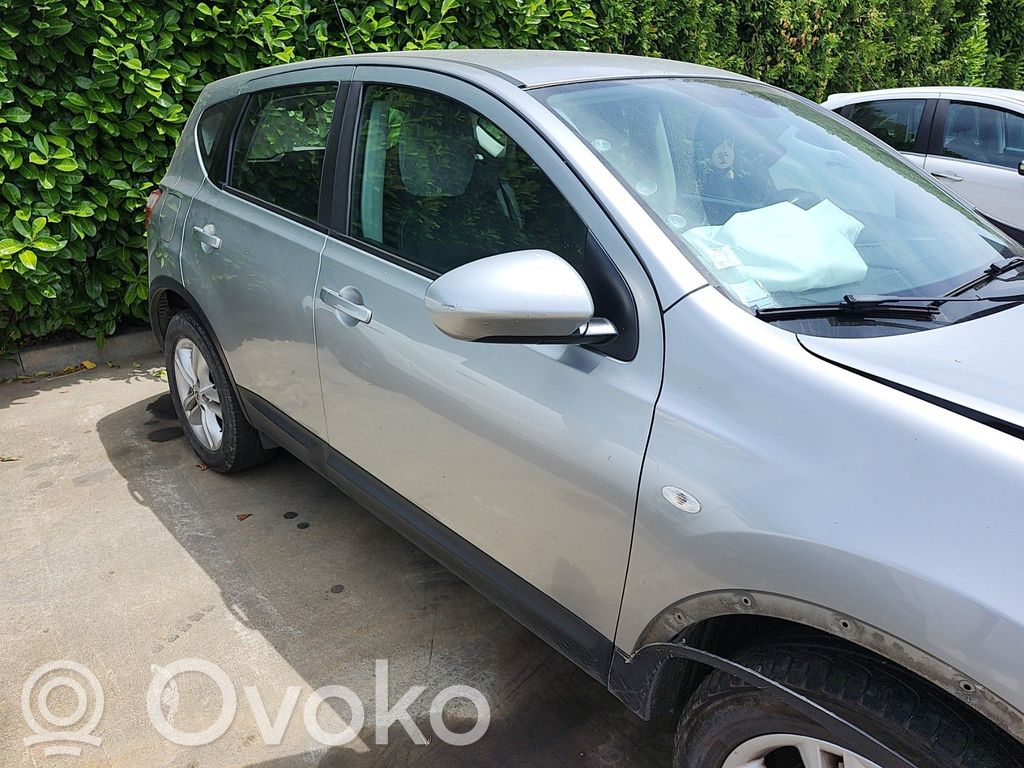 28781JD00A Nissan Qashqai Rear wiper blade arm, €20.00 | RRR