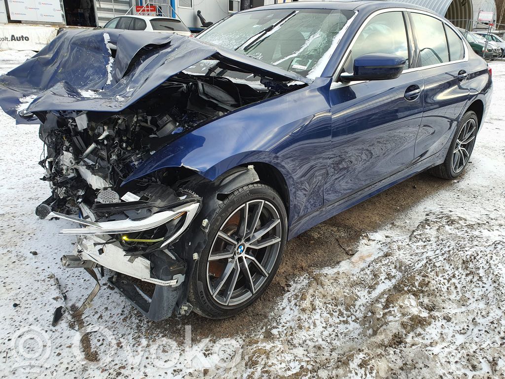 7486608 BMW 3 G20 G21 Muu korin osa, 131,00 € | OVOKO