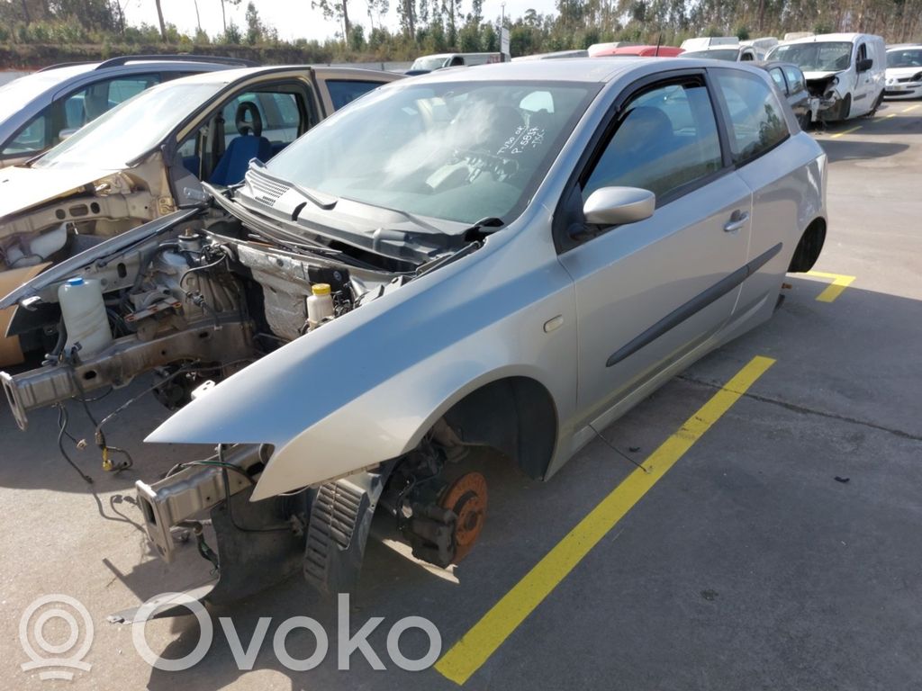 MRP Fiat Stilo Etuoven ikkunan nostomoottori, 36,00 € | OVOKO