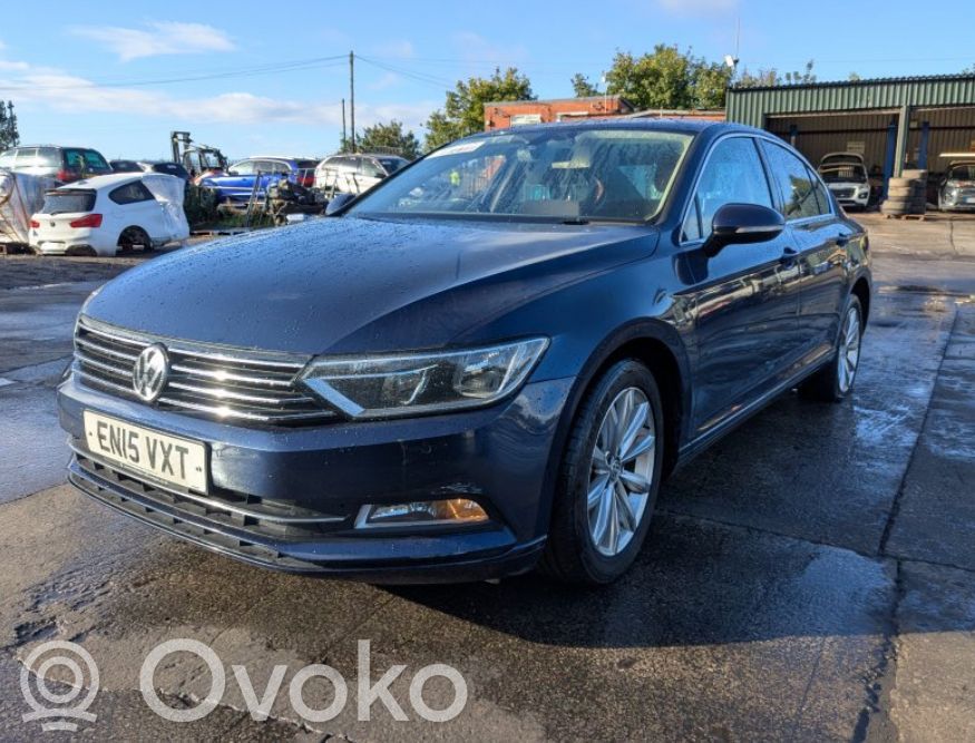 5Q0907511K Volkswagen PASSAT B8 Moteur / actionneur de volet de ...