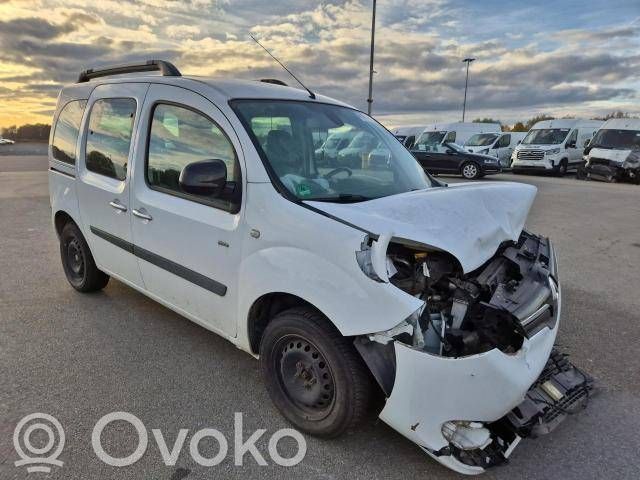 497758 Renault Kangoo II Sliding door bottom rail, €30.00 | RRR