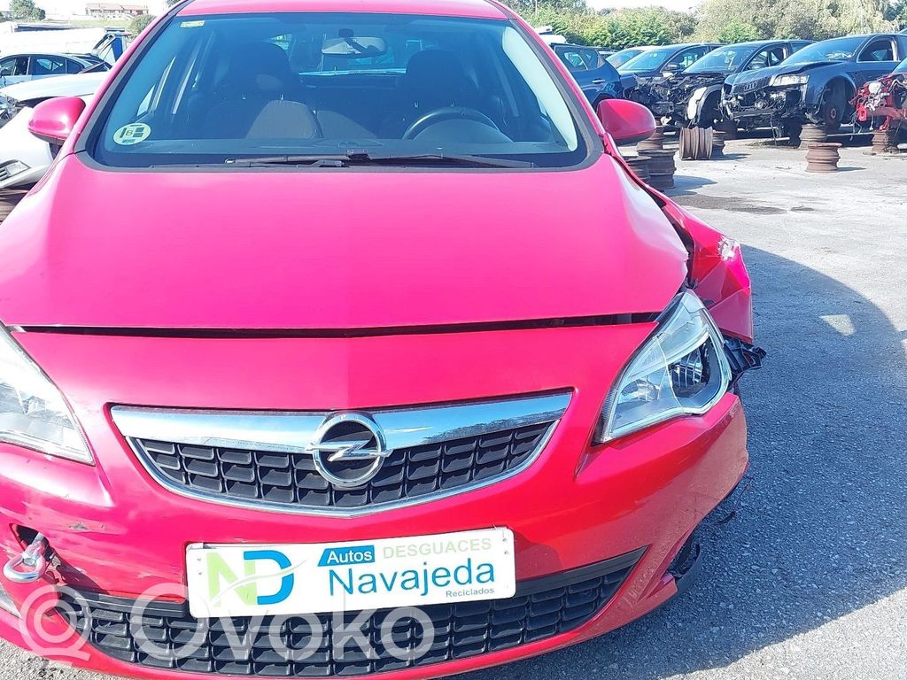1100001 Opel Astra H Aile, 65,50 € | OVOKO