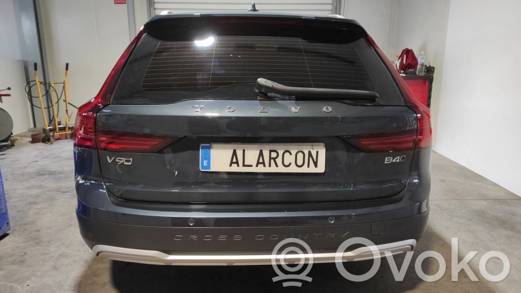 31480554 Volvo V90 Cross Country Engine mount bracket, €59.99 | RRR