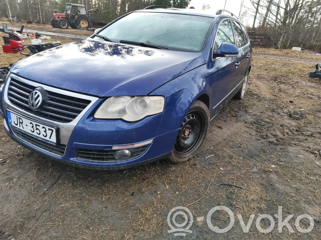 3C0199555 Volkswagen PASSAT B6 Engine mount bracket, 15.00 € | RRR