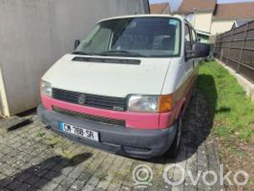 7D0821103 Volkswagen Transporter - Caravelle T4 Aile, 86,11 € | OVOKO
