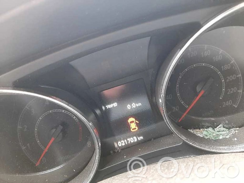 8301D482 Mitsubishi ASX Phare frontale, 524.00 € | OVOKO