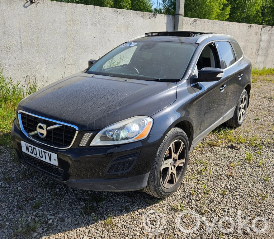 30753424 Volvo XC60 Réservoir de liquide lave-glace, 64.00 € | OVOKO