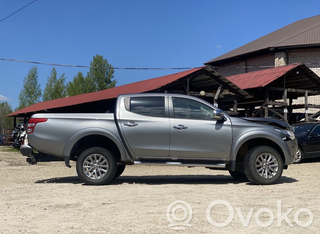 3815A581 Mitsubishi L200 Arbre d'entraînement avant, 102.60 € | OVOKO