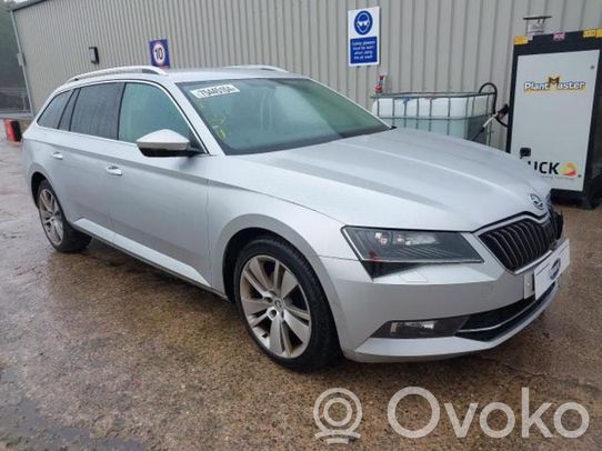 QGN Skoda Superb B8 (3V) Boîte de vitesses manuelle à 6 vitesses, 400 ...