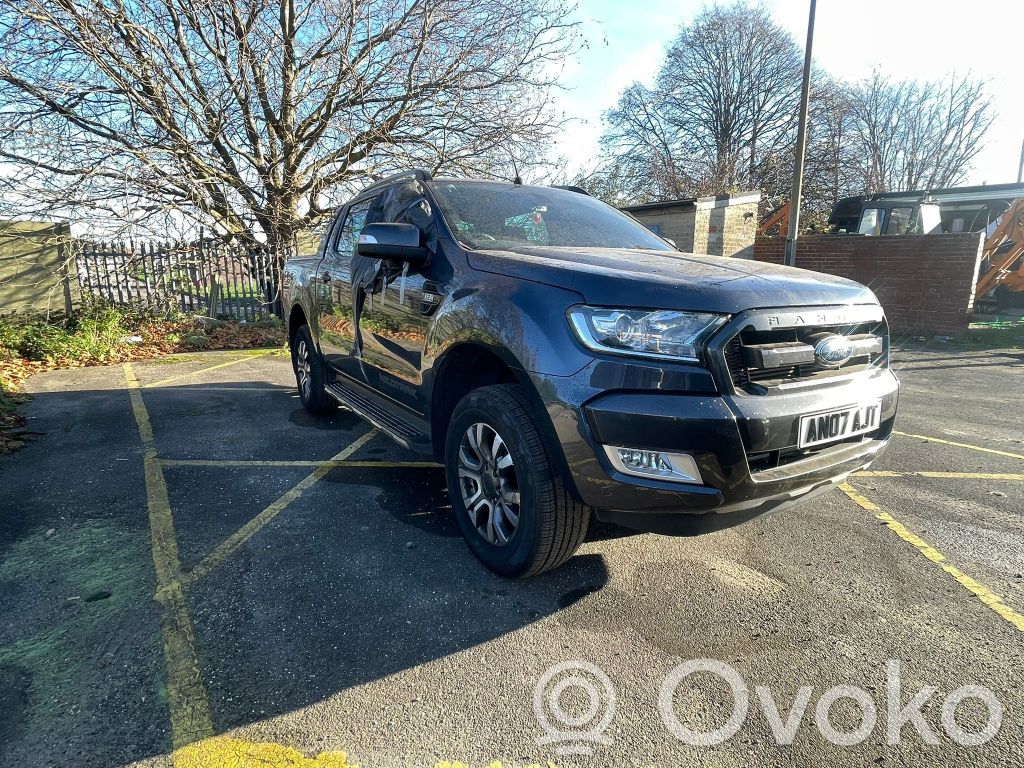 CM5AA26412BB Ford Ranger Rear door lock, €35.00 | RRR