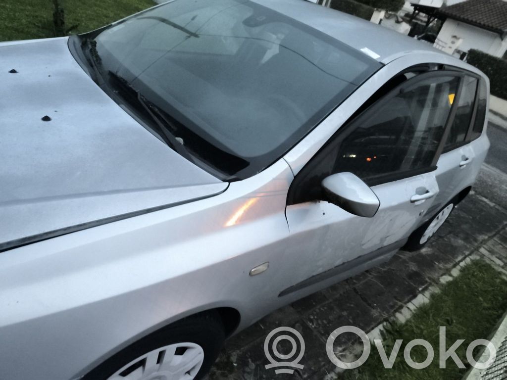 46758985 Fiat Stilo Feux arrière / postérieurs, 36,38 € | OVOKO
