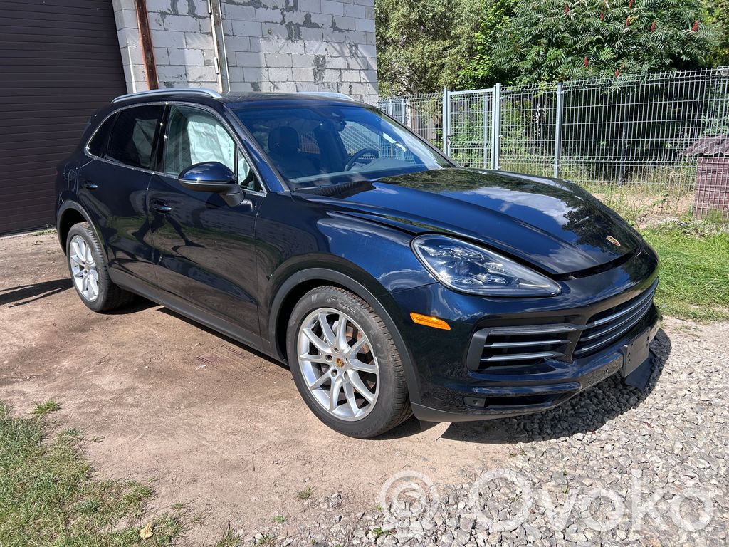 9Y0505235C Porsche Cayenne (9Y0 9Y3) Taka-apurunko, 1 550,00 € | OVOKO