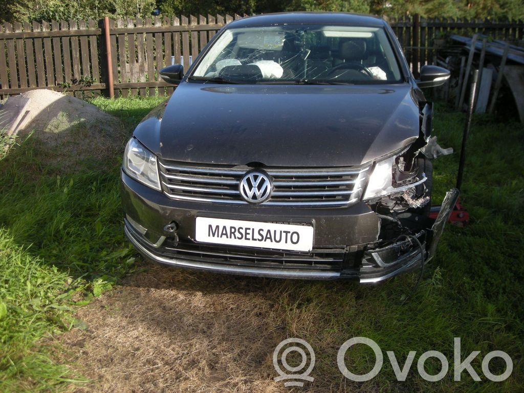 1K0805965J Volkswagen PASSAT B7 Air intake duct part, €8.00 | RRR