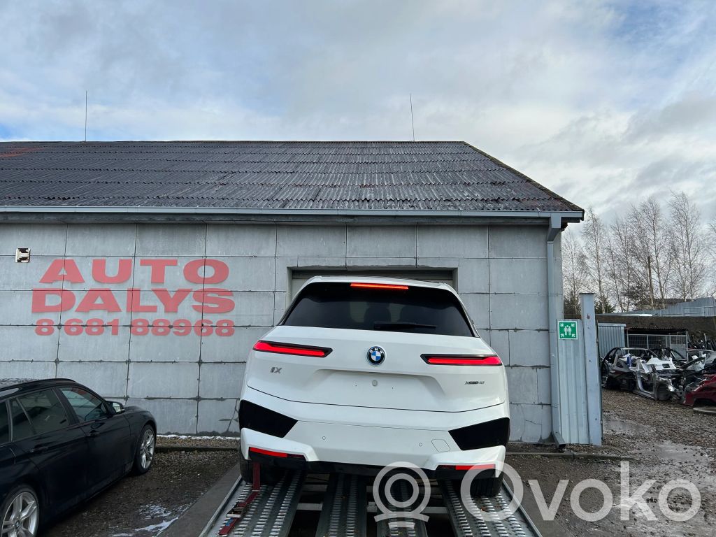 5A7CC75 BMW iX Radio/CD/DVD/GPS-pääyksikkö, 650,00 € | OVOKO