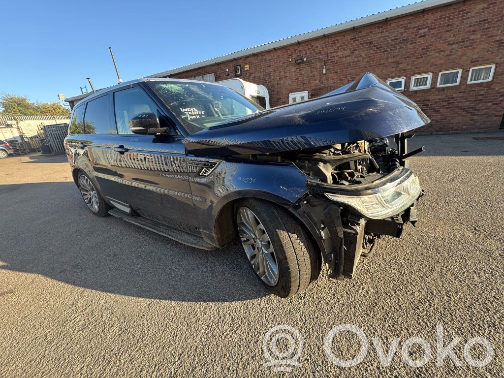 19249000001 Land Rover Range Rover Sport L494 Fuse module, €13.80 | RRR