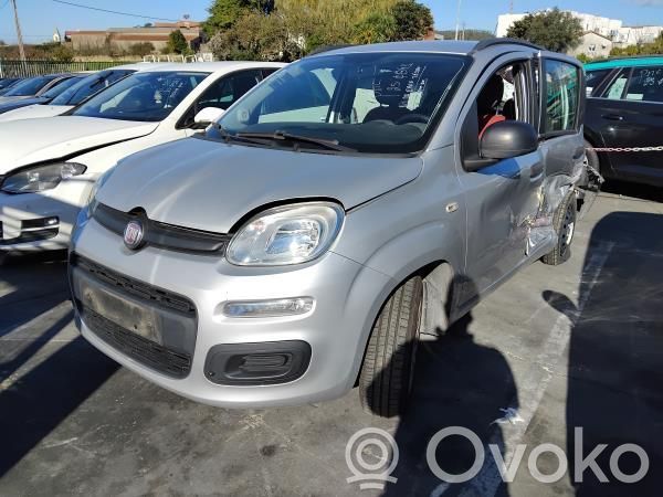 Fiat Panda III Parcel shelf, €150.00 | RRR