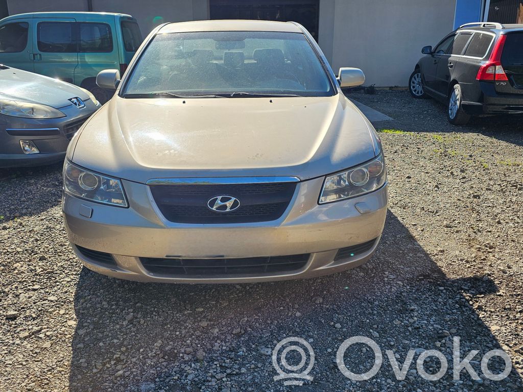 Hyundai Sonata Boucle de ceinture de sécurité avant, 8,00 € | OVOKO