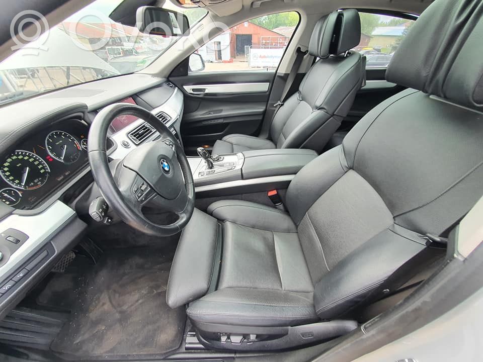 ATA12126 BMW 7 F01 F02 F03 F04 Poignée, déverrouillage du capot moteur ...