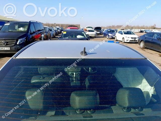 A2045202823 Mercedes-Benz C W204 Moottorin alustan välipohjan ...