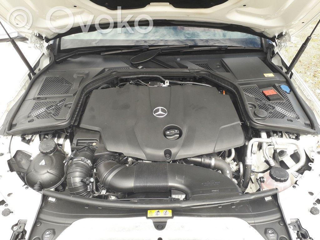 JUR177882 Mercedes-Benz C W205 Tuyau de liquide de refroidissement ...