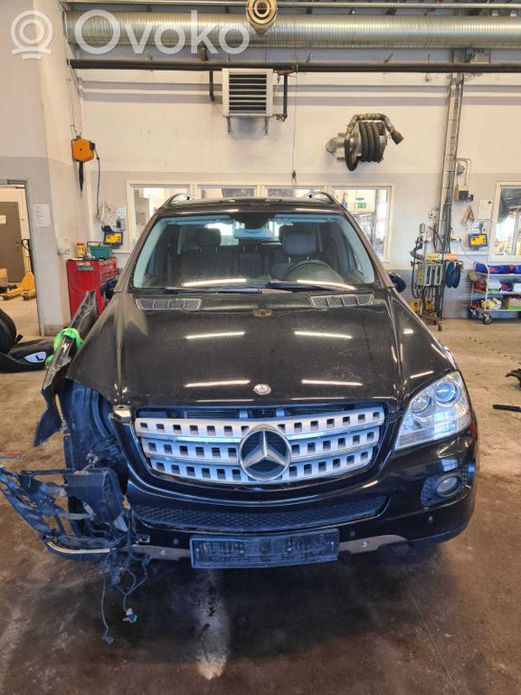 A1645241430 Mercedes-Benz ML W164 Cache de protection sous moteur, 65. ...