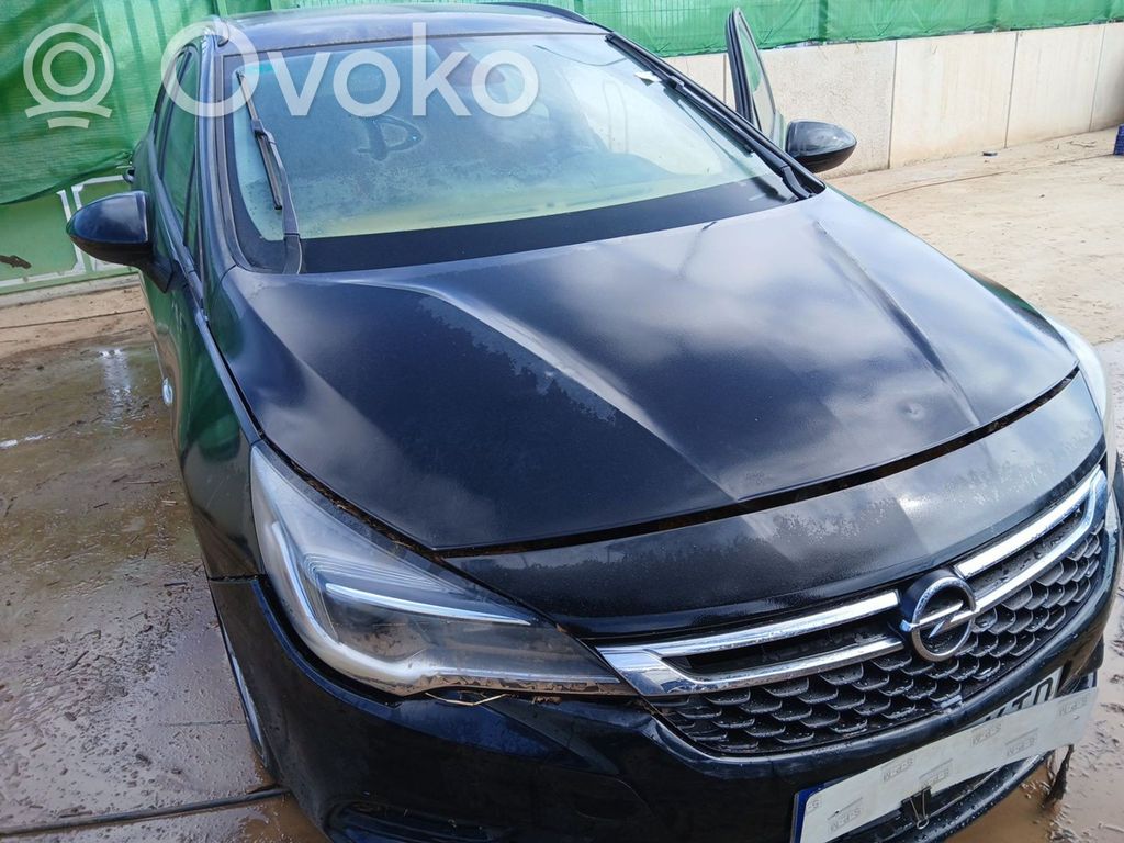 39054067 Opel Astra K Konepelti, 189,00 € | OVOKO