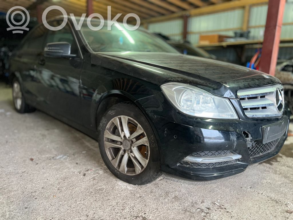 A2048800830 Mercedes-Benz C W204 Rear bumper mounting bracket, 10.00 ...