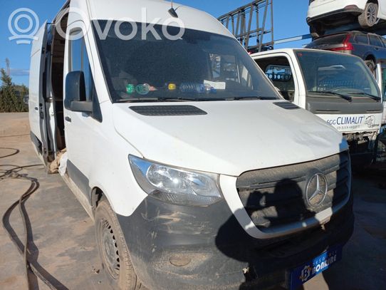 A9104702401 Mercedes-Benz Sprinter W907 W910 AdBlue-nestesäiliö, 877,50 ...