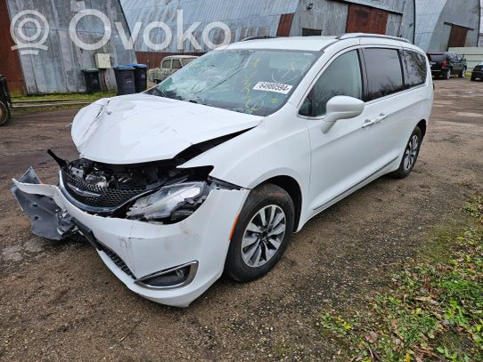 68293977AA Chrysler Pacifica Antenne GPS, 9,00 € | OVOKO