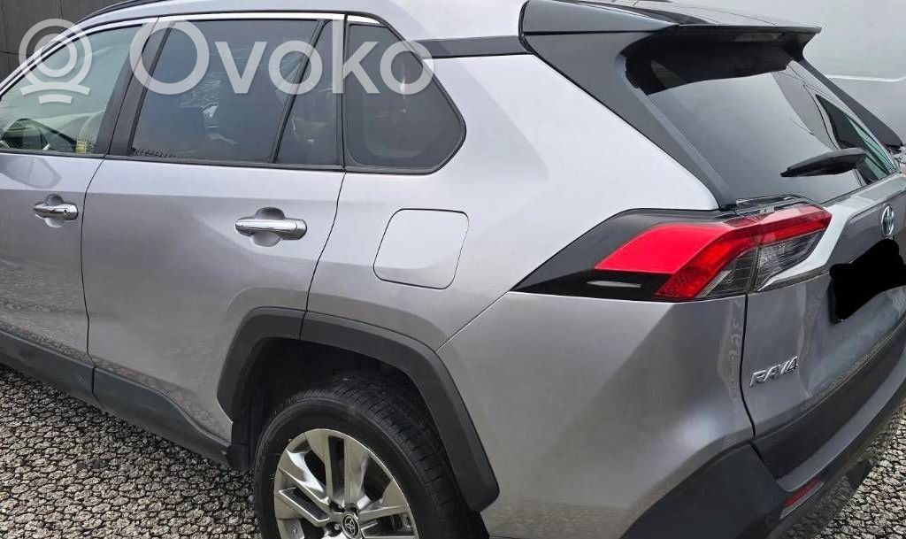 5142042011 Toyota RAV 4 (XA50) Engine splash shield/under tray, €100.00 ...