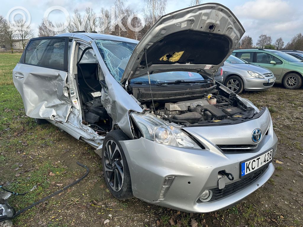 Toyota Prius+ (ZVW40) Engine installation wiring loom, €150.00 | RRR