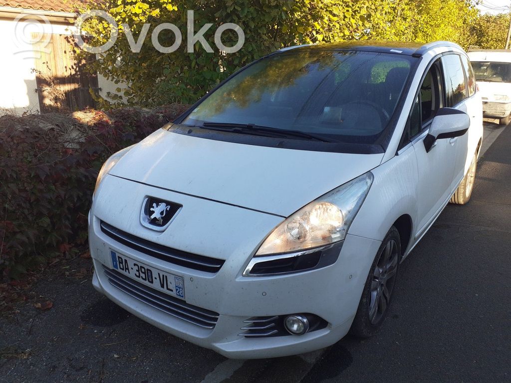 Peugeot 5008 Screen/display/small screen, €180.07 | RRR