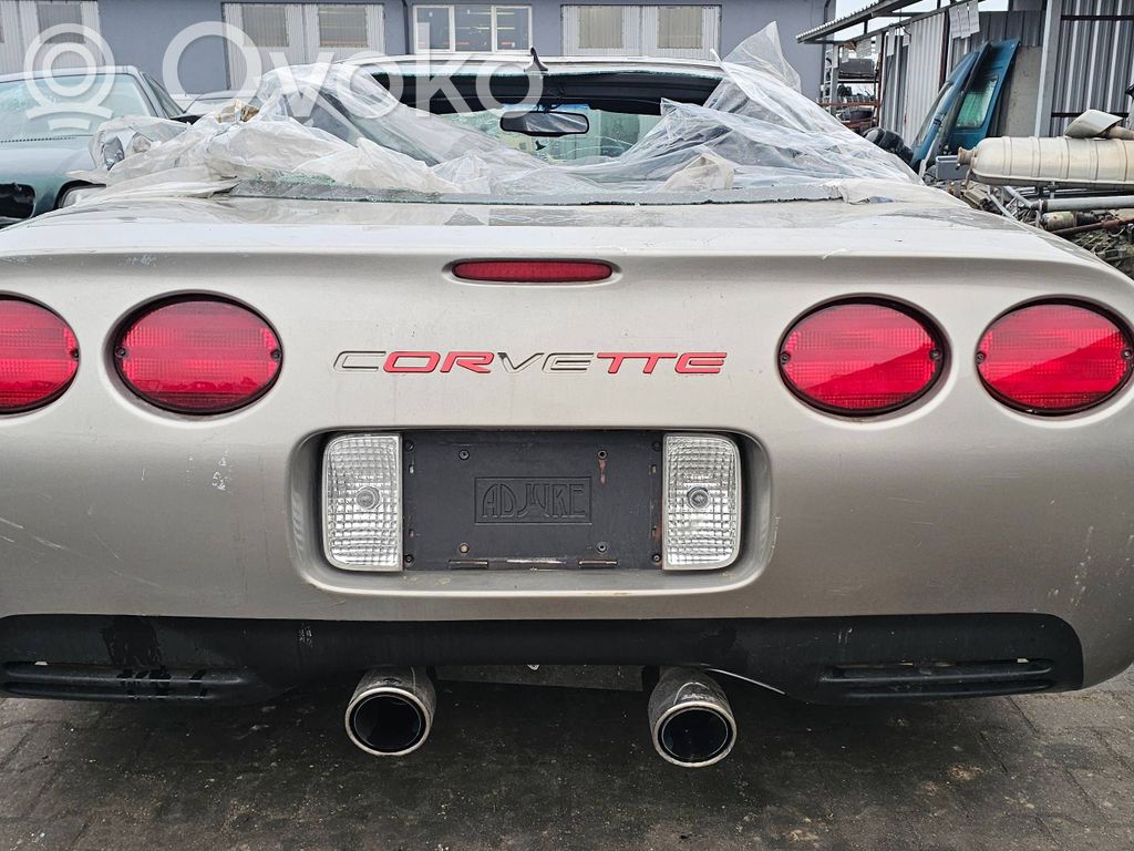 10253796 Chevrolet Corvette C5 Rear arch fender liner splash guards, € ...