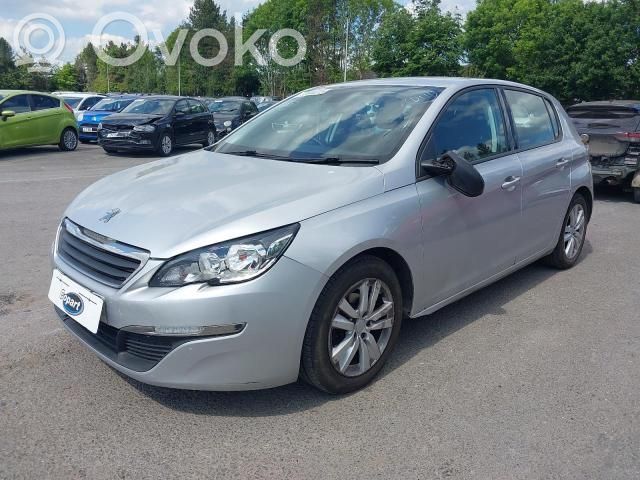 3082634130 Peugeot 308 Clutch set kit, €40.00 | RRR