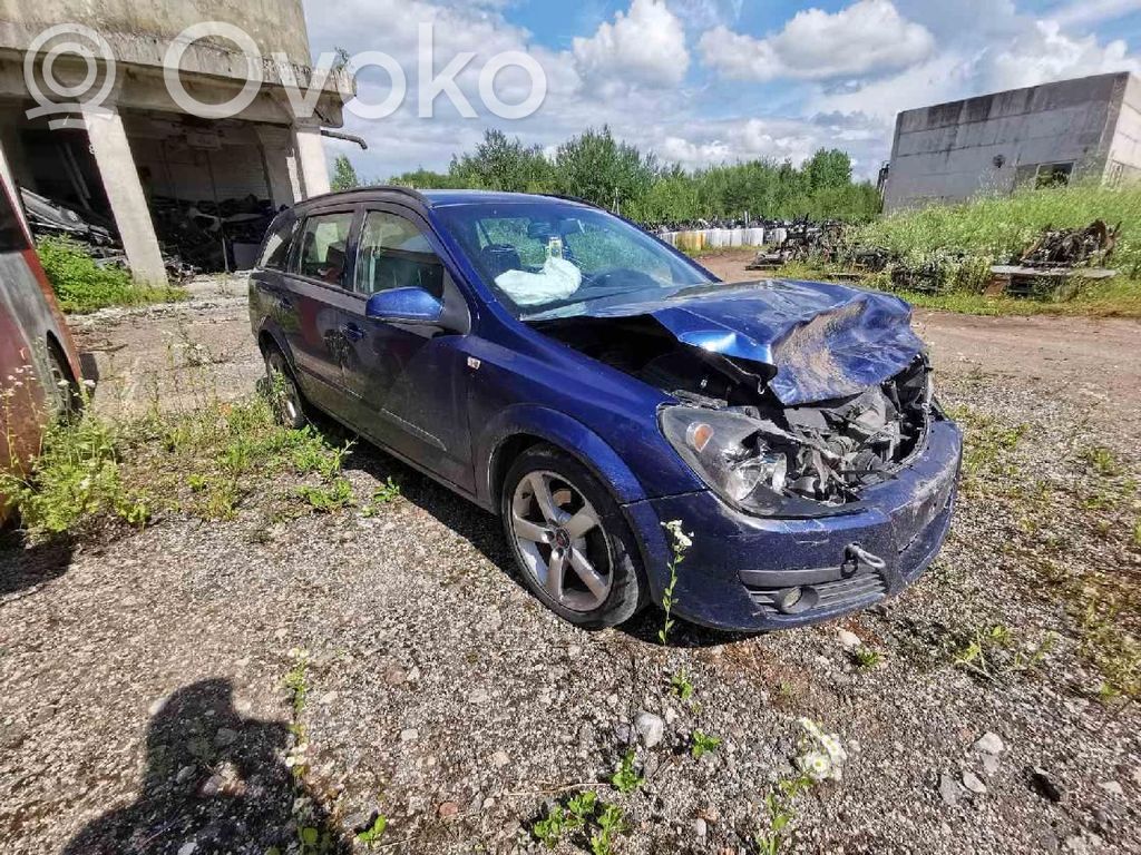 Opel Astra H Roof bar rail, €36.64 | RRR