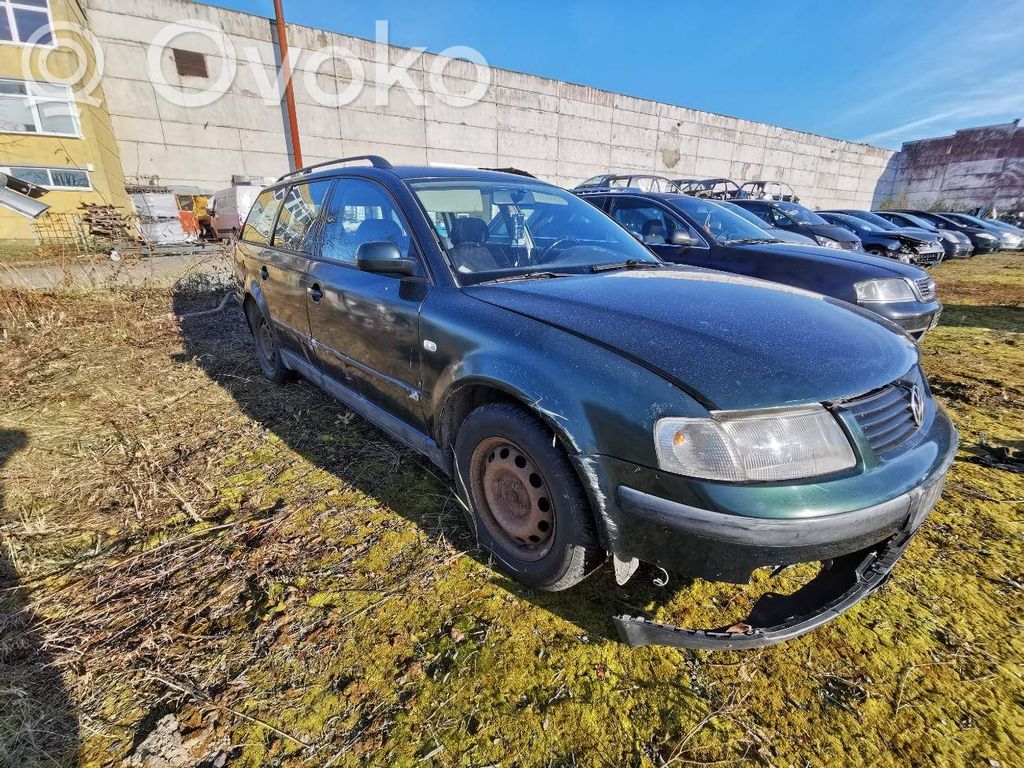 Volkswagen PASSAT B5 Parcel shelf, €31.64 | RRR