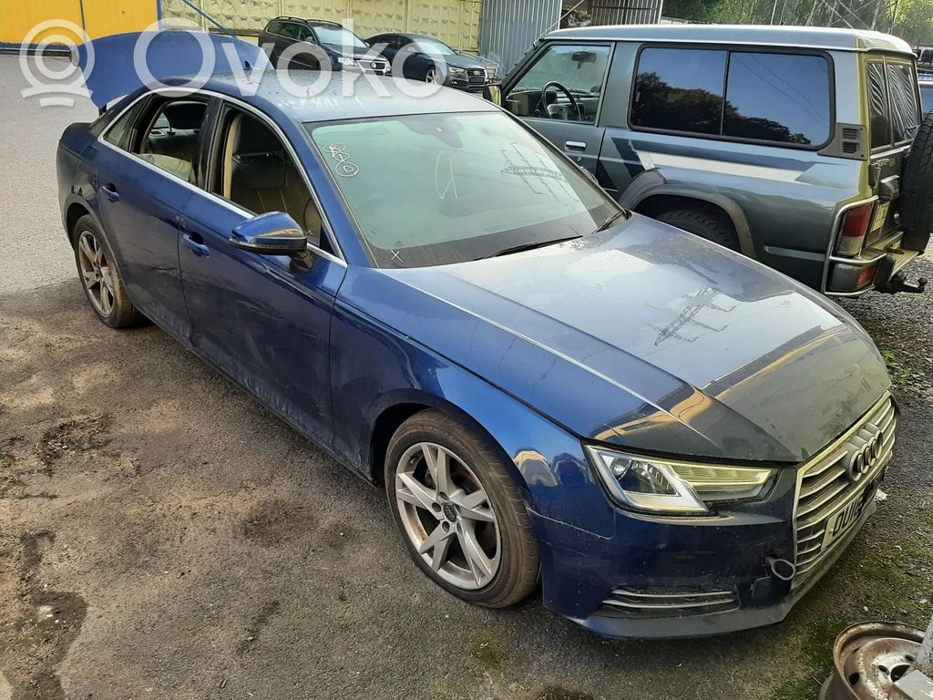 04L122157BS Audi A4 S4 B9 8W Moottorin vesijäähdytyksen putki/letku, 33 ...