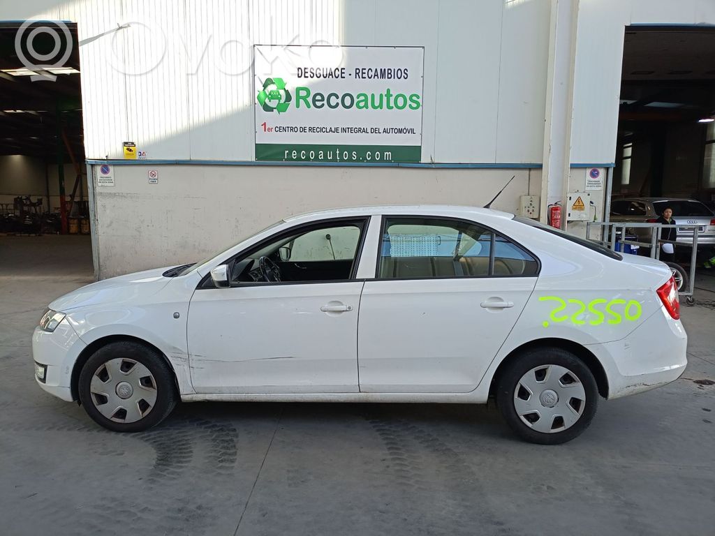 5JB857407F Skoda Rapid (NH) Rétroviseur électrique de porte avant, 67 ...