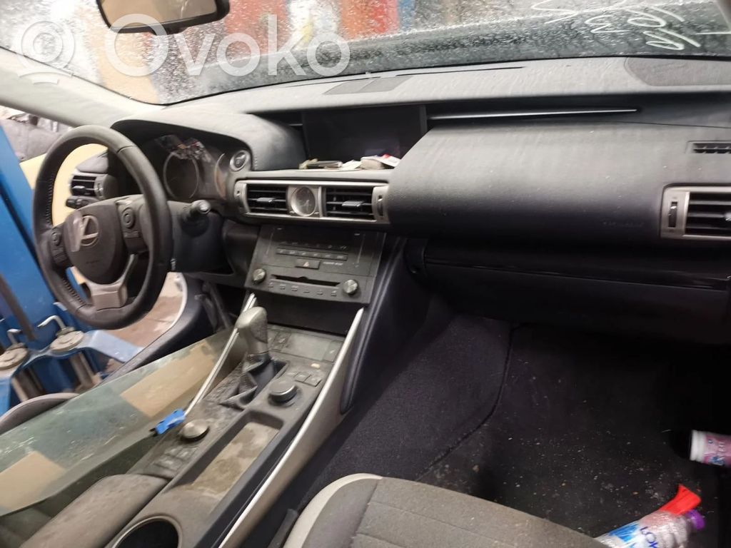 8651676010 Lexus IS III XE30 Autres dispositifs, 9,00 € | OVOKO