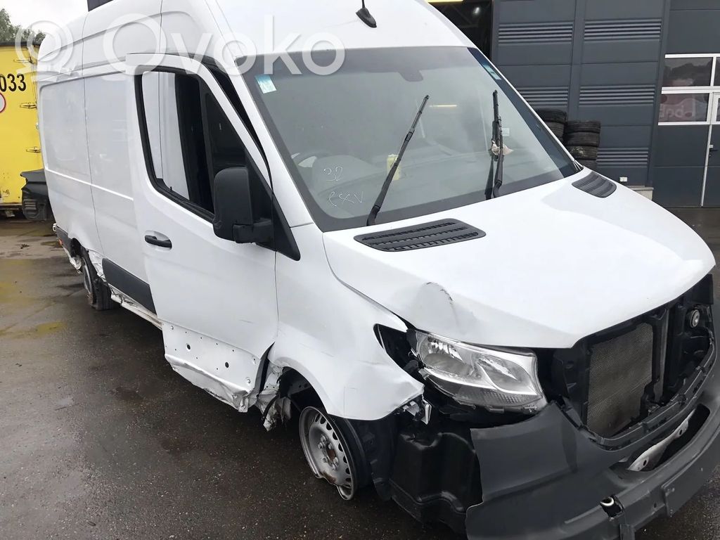 A9073220100 Mercedes-Benz Sprinter W907 W910 Autres pièces de ...