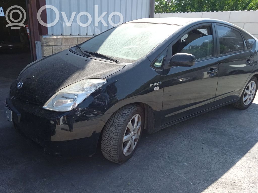 5380247010 Toyota Prius (XW20) Lokasuoja, 64,13 € | OVOKO