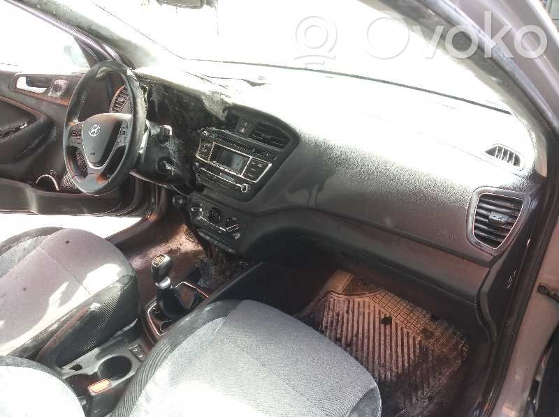 291100C8000 Hyundai i20 (BC3 BI3) Cache de protection sous moteur, 50. ...