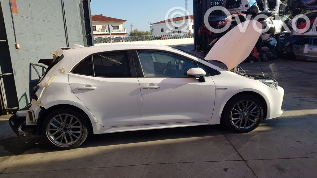 6921102934 Toyota Corolla E160 E170 Rear door exterior handle, €23.58 | RRR