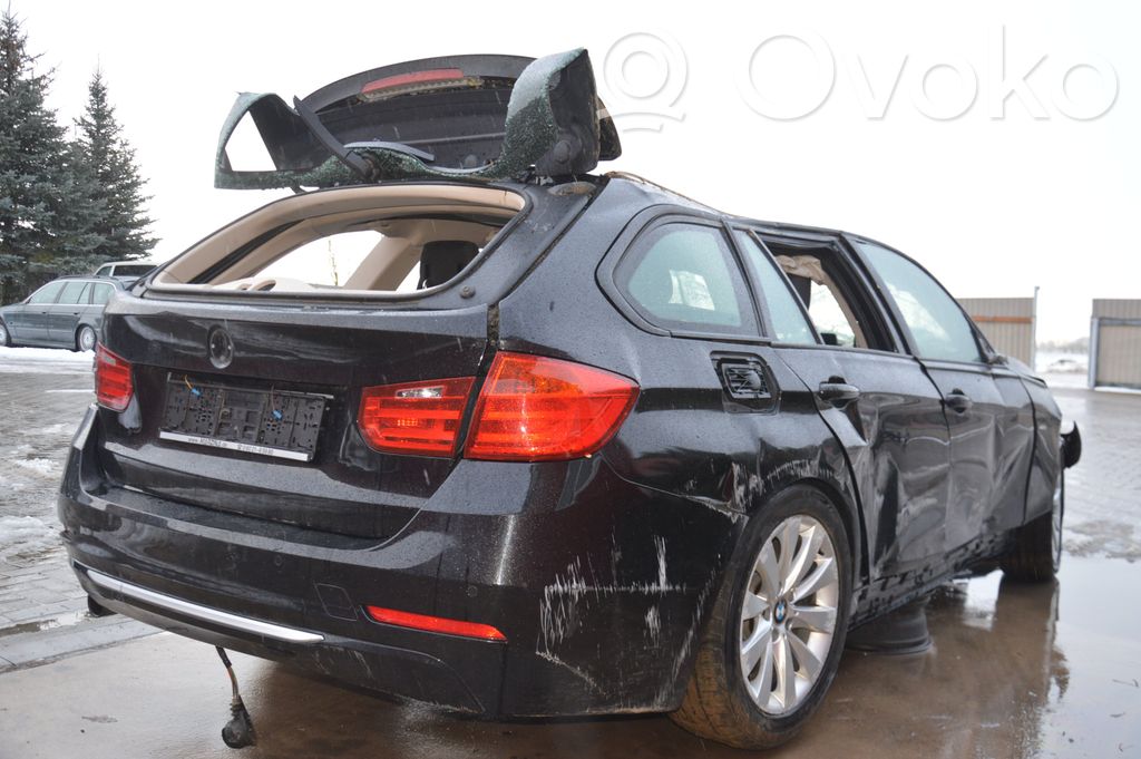 6850537 BMW 3 F30 F35 F31 Cache-poussière amortisseur arrière, 16.00 ...